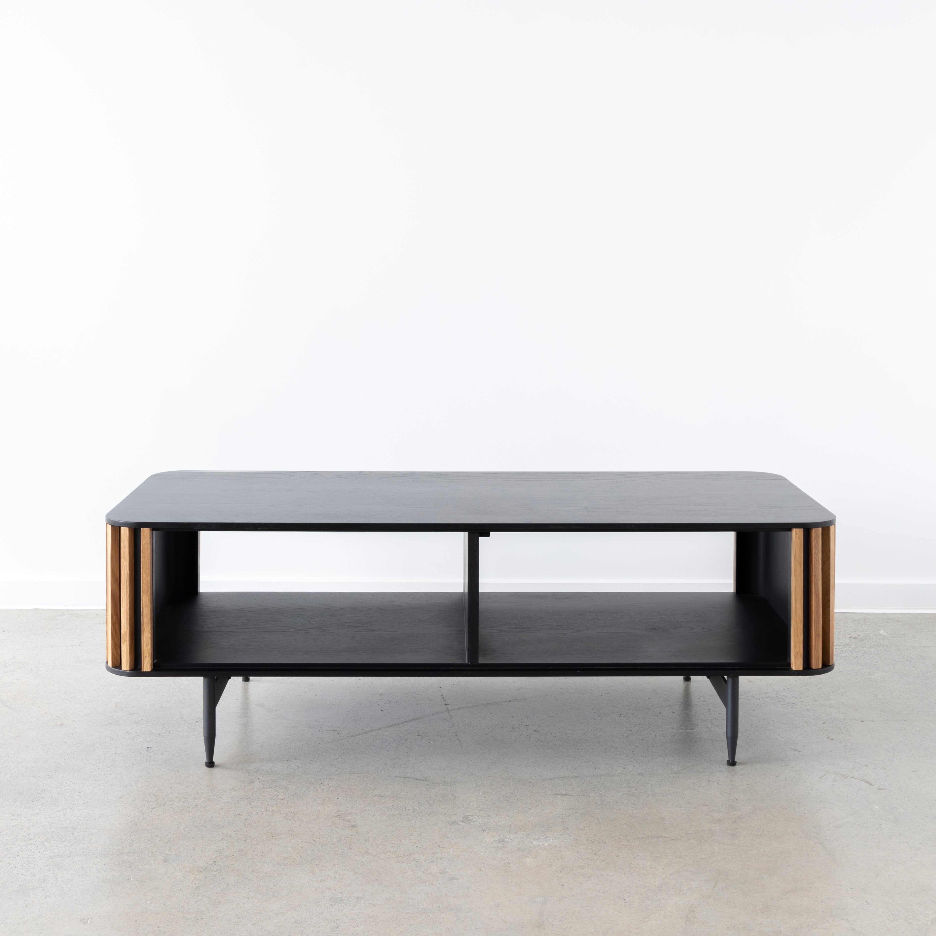 Media Units – BLACK Concept Store